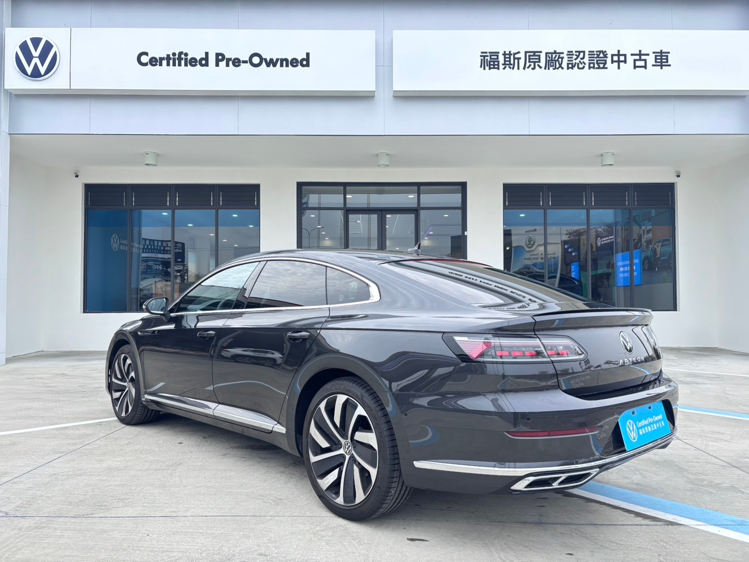 福斯原廠認證中古車 Arteon Fastback 330 TSI R-Line